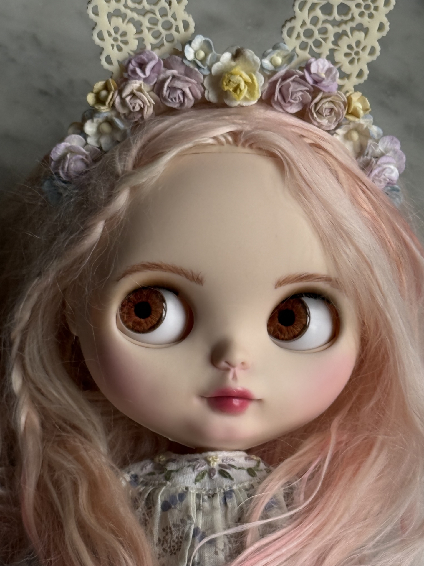 "Candy Bunny" - Custom Blythe by Jolly Roger Dolls wearing Moshi Moshi ...